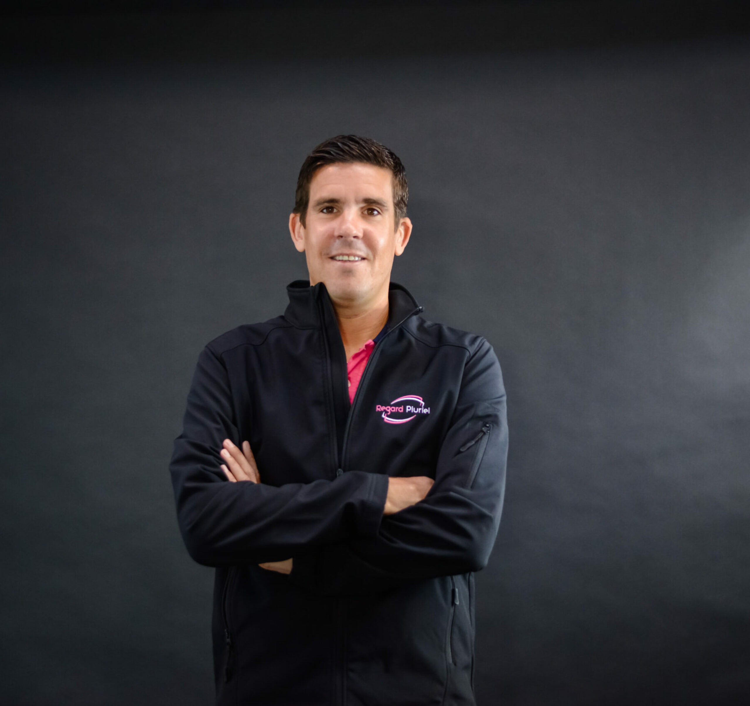 Contactez-nous - Regard Pluriel - Regard Pluriel