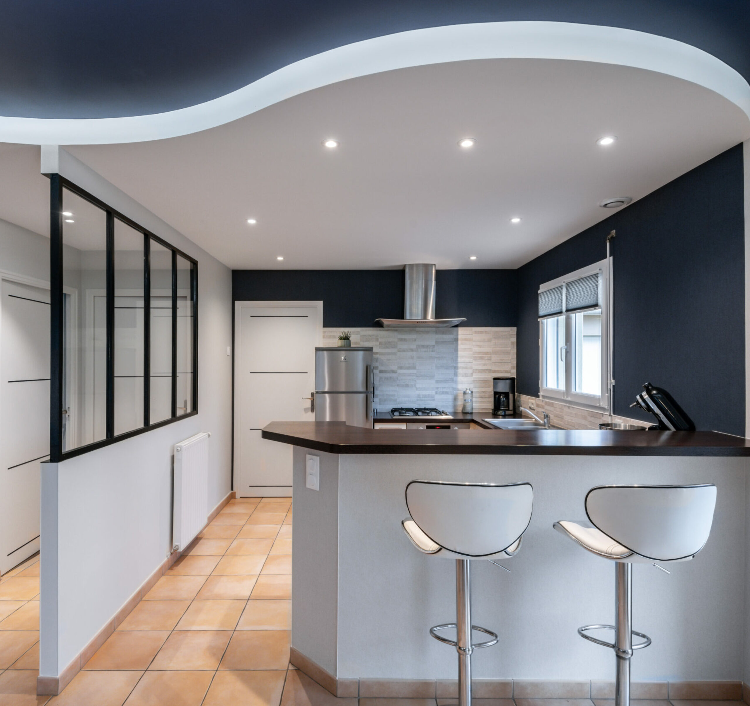 L'élégance d'un design d'intérieur rénové, à Boqueho dans les Côtes-d ...